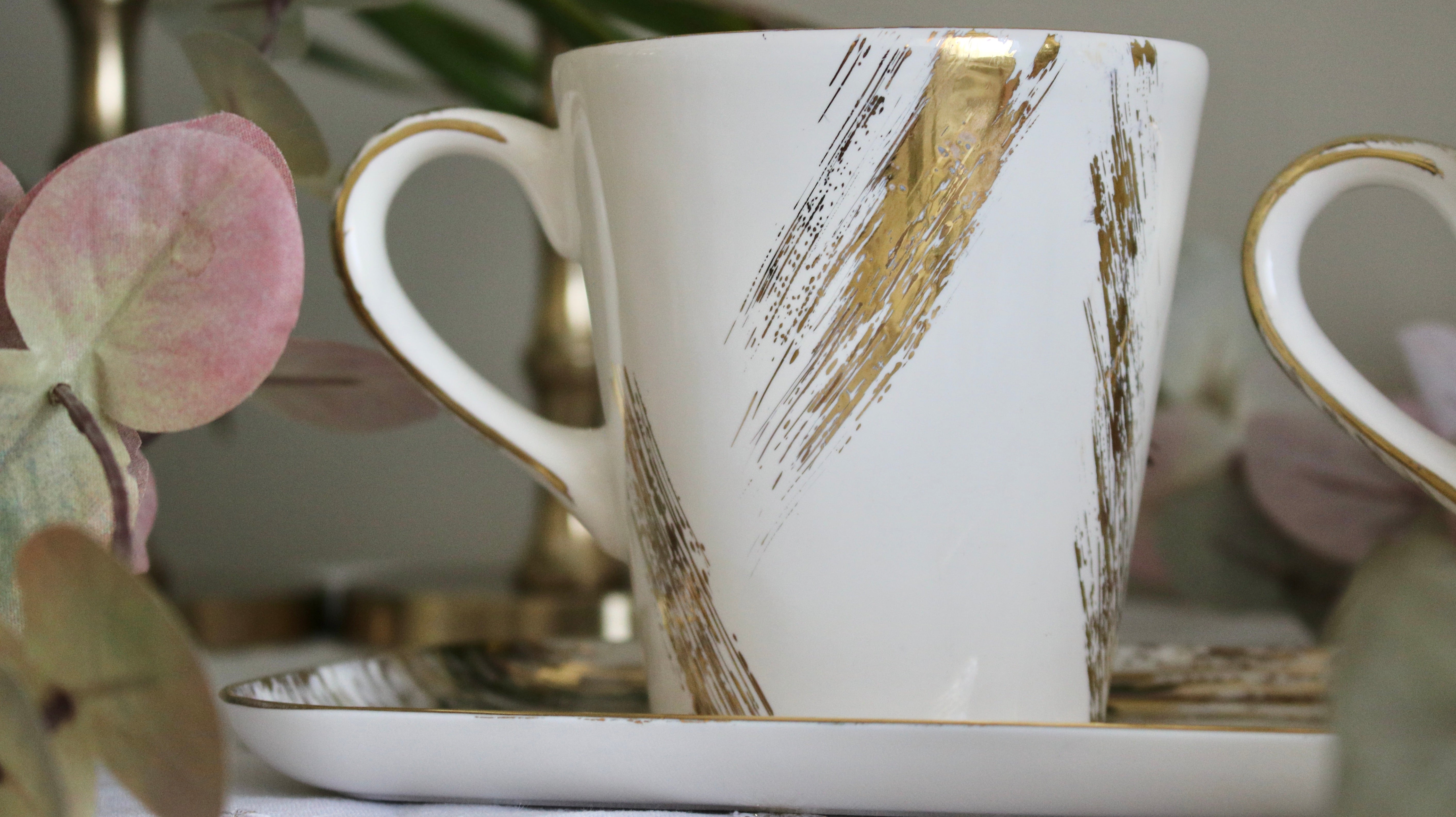 MUGS – Khan Fokhar
