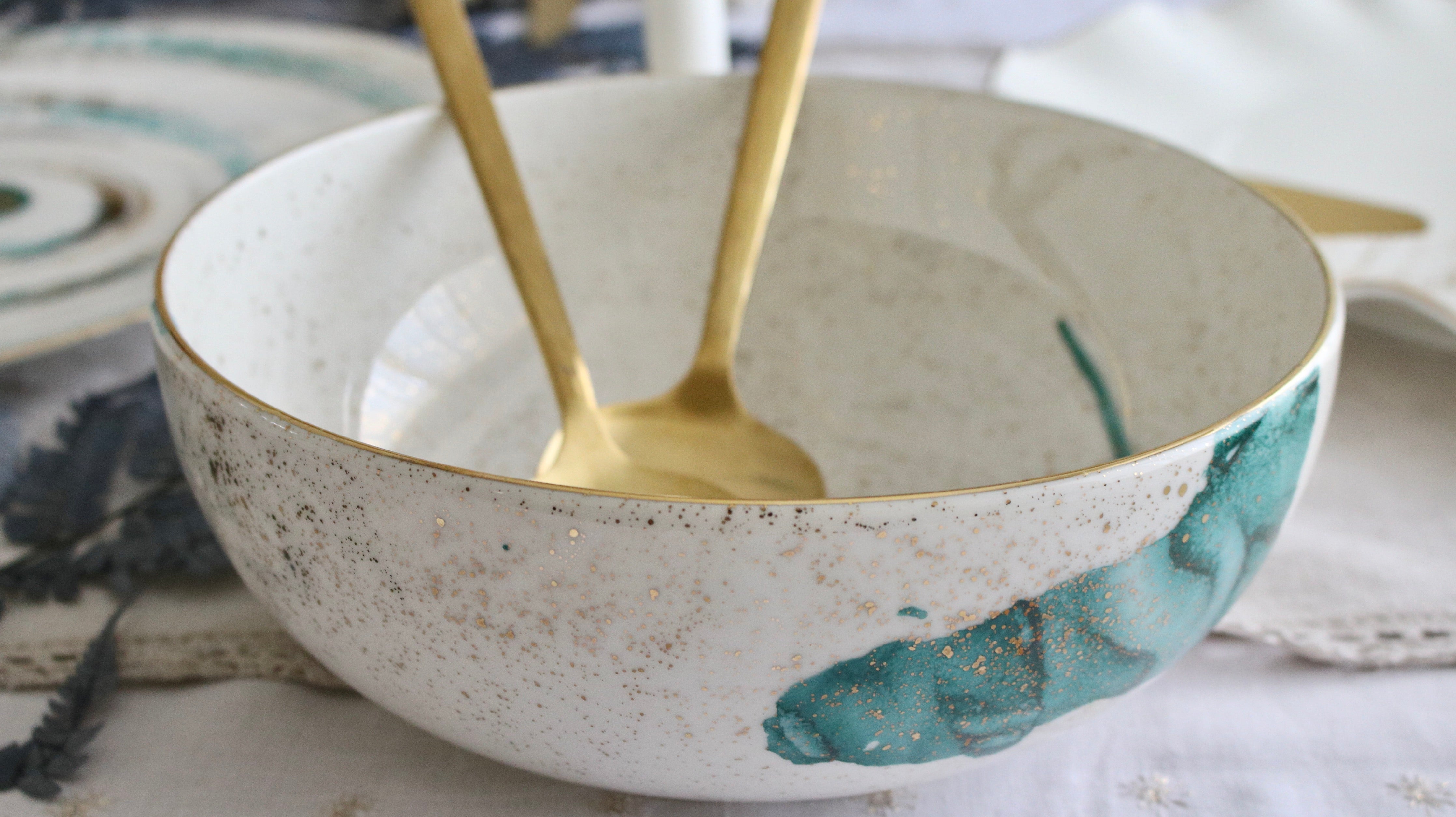 GIFT GUIDE – Khan Fokhar