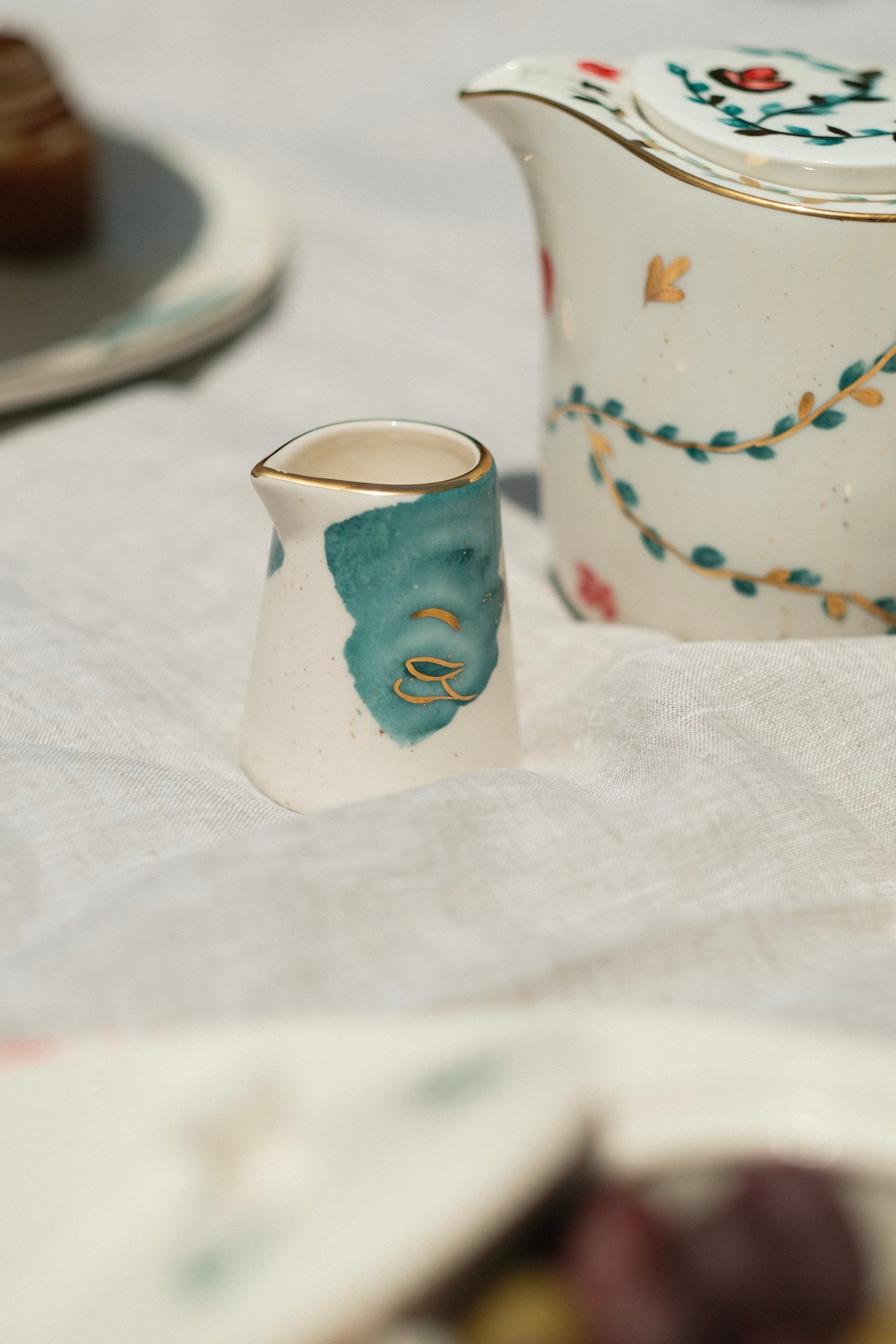 IRIS CREAMER – Khan Fokhar